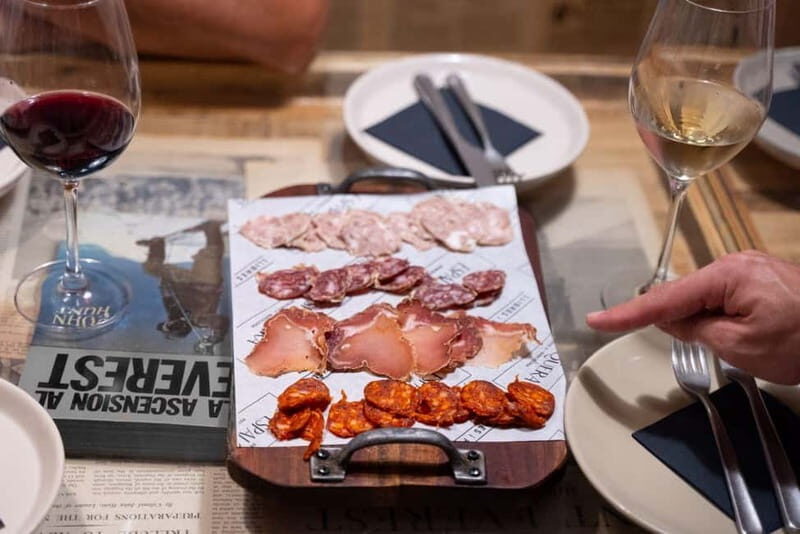 Barcelona Old Town Tapas Night: Hidden Bars, Cava & Vermut - A Closer Look at the Experience