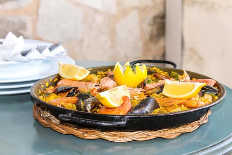 Barcelona: Old Town Tapas & Paella Food Tour with 8 Tastings - Practical Details: Value, Duration, and Logistics
