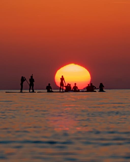 BARCELONA PADDLE SURF SUNRISE+BREAKFAST+PHOTOSVIDEOS4K+GUIDE - Key Points