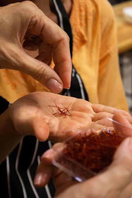 Barcelona Paella Class, Boqueria Tour, Mother-Daughter Chefs - Summary