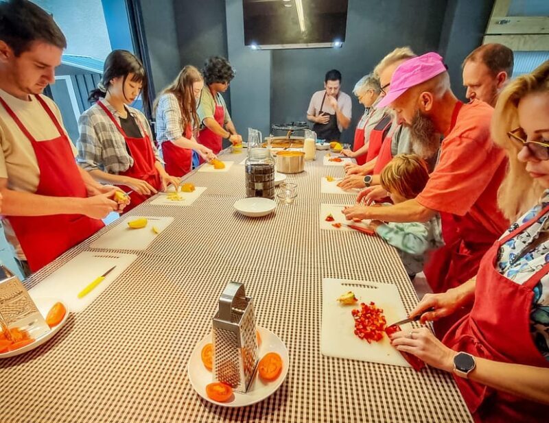 Barcelona: Paella Maestro Market Tour & Sangria & Tapas - FAQ