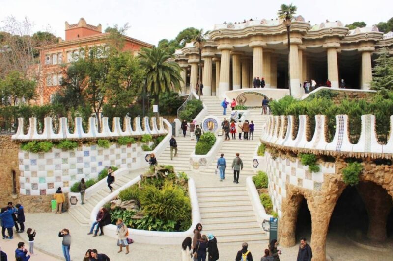 Barcelona & Park Güell: Private Half-Day Tour with Pickup - FAQ
