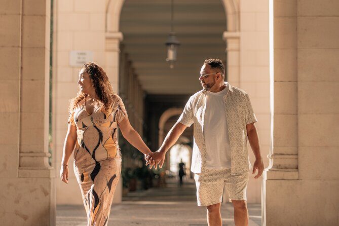 Barcelona Photoshoot Experience Cathedral Born & Ciutadella Park - Discover the Charm of Barcelona Through a Professional Photoshoot