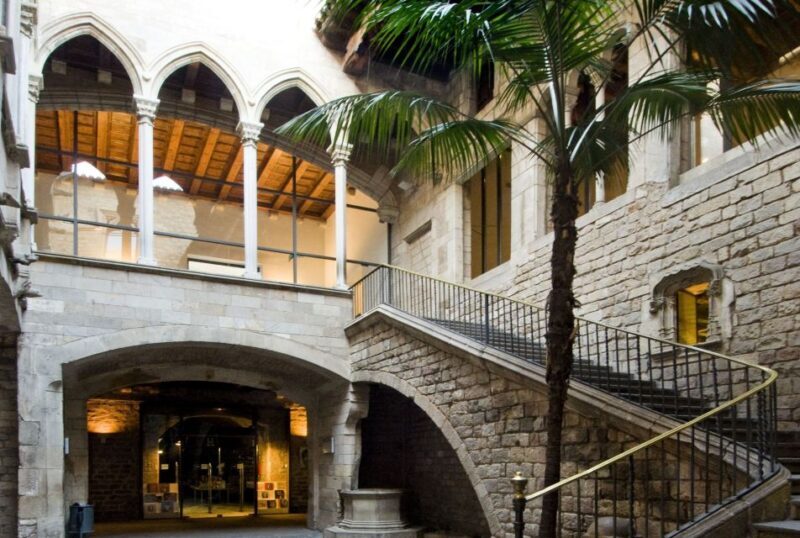 Barcelona: Picasso Museum Guided Tour - Who Should Consider This Tour?