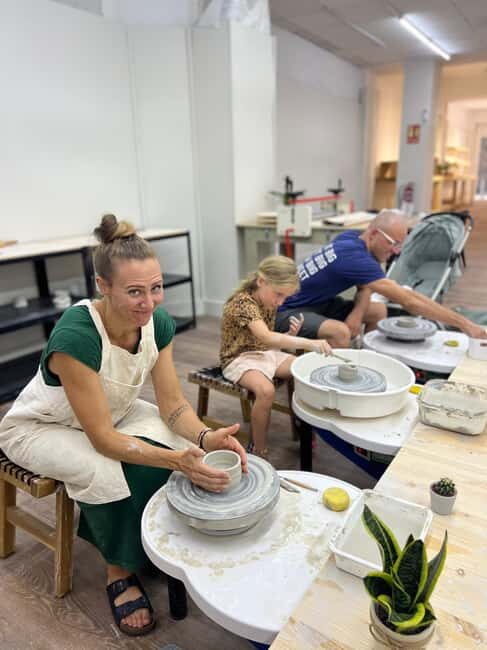 Barcelona: Pottery Wheel Class for Beginners - Who Is This Experience Best For?