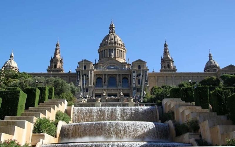 Barcelona: Private 2-Hour Best of Barcelona In-city Tour - Limitations and Considerations