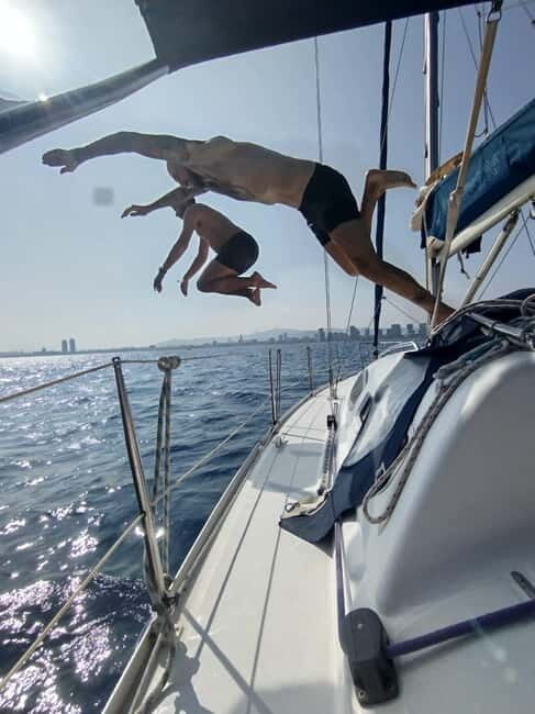 Barcelona: Private Boat Tour for 2, Swim, Snack and Drinks - Value for Money