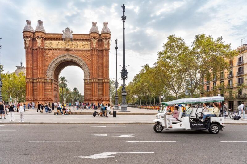 Barcelona: Private City Tour by Eco Tuk Tuk - Whats Included and Whats Not