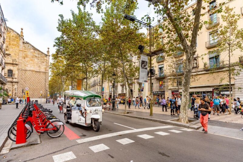 Barcelona: Private City Tour by Eco Tuk Tuk - FAQ