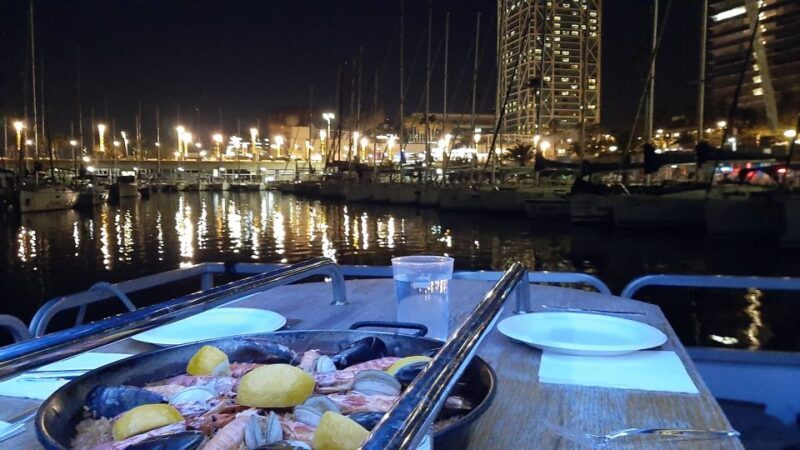 Barcelona: Private Evening Cruise with Dinner and Drinks - The Views and Atmosphere