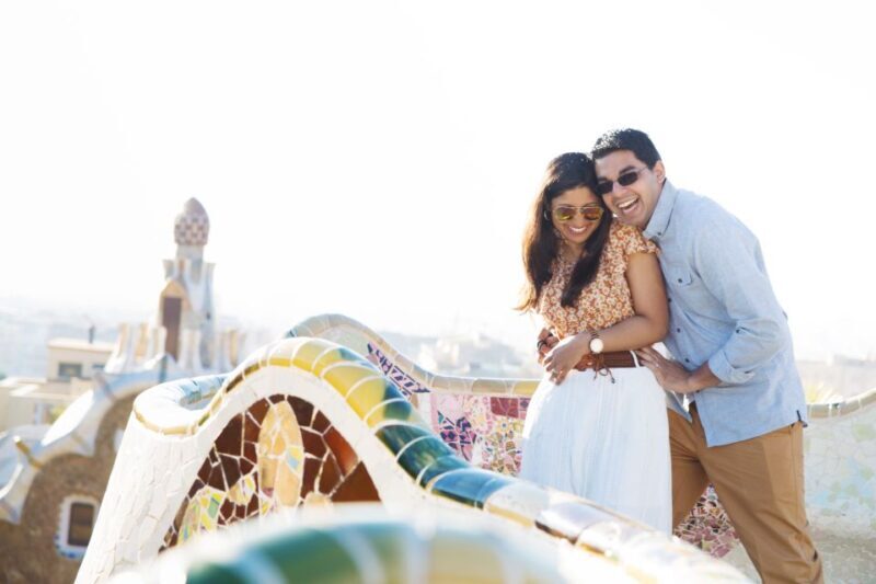 Barcelona: Private Full Park Güell Photoshoot - Key Points