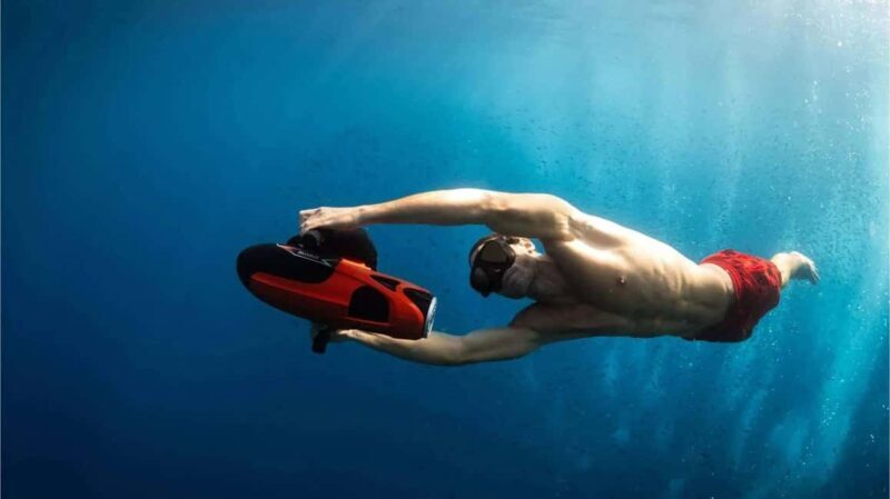 Barcelona: Private Motor Yacht Charter with Drinks and Food - An In-Depth Look at the Experience