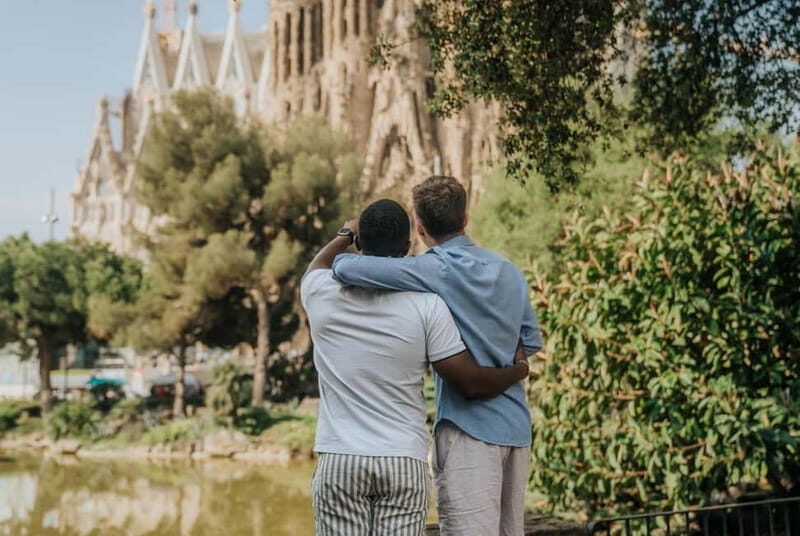 Barcelona: Private Sagrada Familia Photoshoot - FAQ