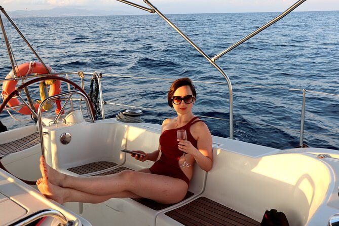 Barcelona Private Sailing Tour with Drinks for Family and Friends - Frequently Asked Questions