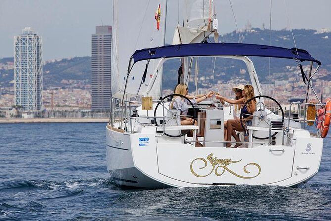 Barcelona Private Sailing with Open Bar & Snacks (max 9) - What Makes This Tour Stand Out?