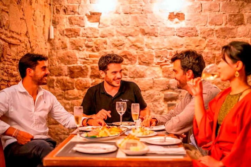 Barcelona: Private Tapas & Wine with Flamenco Show Old Town - Things to Keep in Mind
