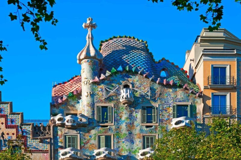 Barcelona: Private Tour of Casa Batllo with Reserved Access - Practical Details: What You Need to Know