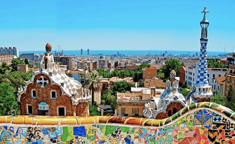 Barcelona Private Tour: Sagrada Familia,Park Güell & Pedrera - Key Points