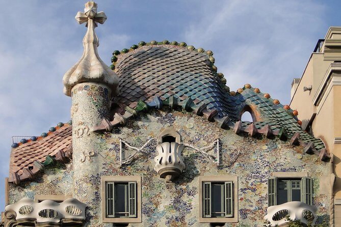 Barcelona Private Walking Tour with Skip the Line La Pedrera and Casa Batllo - FAQ