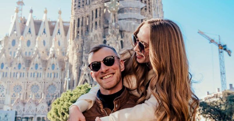 Barcelona: Professional Private Photoshoot - Key Points