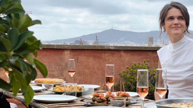 Barcelona: Rooftop Tapas and Sangria Class with a Chef - Key Points
