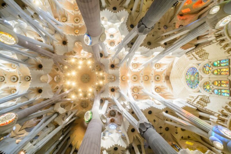 Barcelona: Sagrada Familia Fast-Track Guided Tour - A Complete Review of the Sagrada Familia Fast-Track Guided Tour