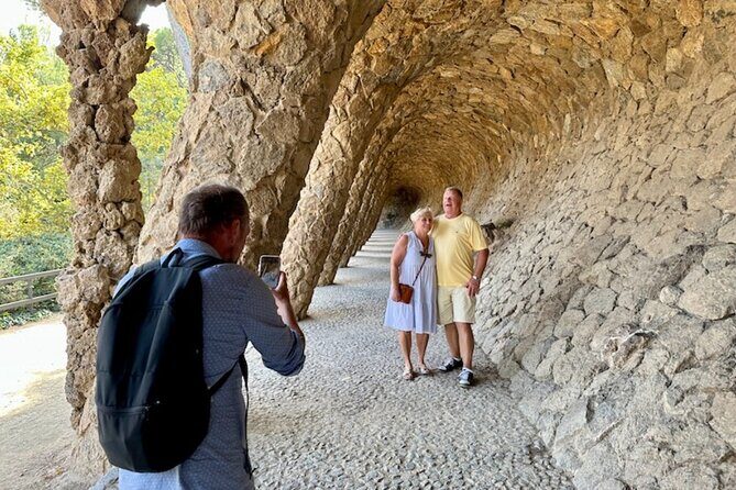 Barcelona: Sagrada Familia & Park Guell Guided Tour + Transfer - Frequently Asked Questions