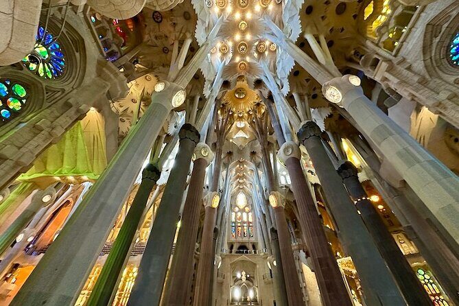 Barcelona: Sagrada Familia & Park Guell Guided Tour + Transfer - Final Thoughts