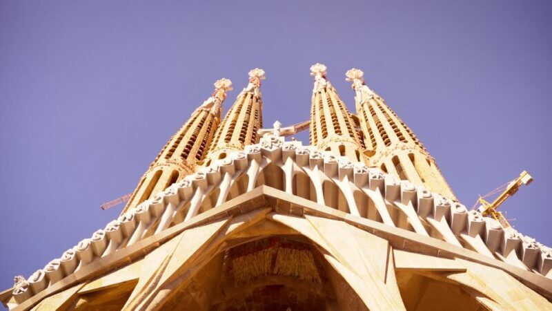 Barcelona: Sagrada Familia Skip-the-Line Guided Tour - Key Points
