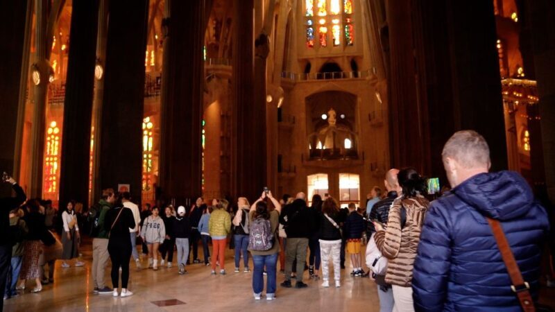 Barcelona: Sagrada Familia Skip-the-Line Guided Tour - An In-Depth Look at the Tour Experience