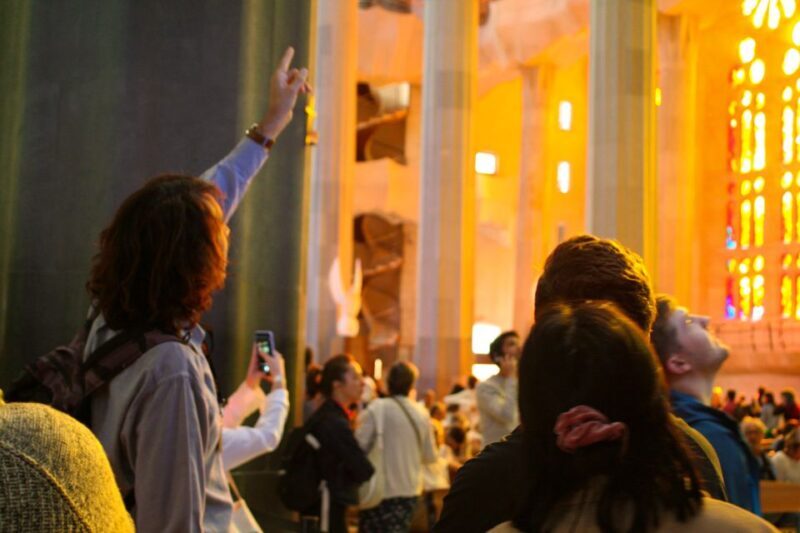 Barcelona: Sagrada Familia Skip-the-line Guided Tour - Key Points