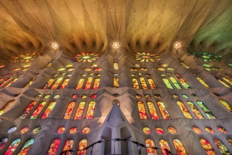 Barcelona: Sagrada Familia Skip The Line Insider Guided Tour - Who Is This Tour Best For?