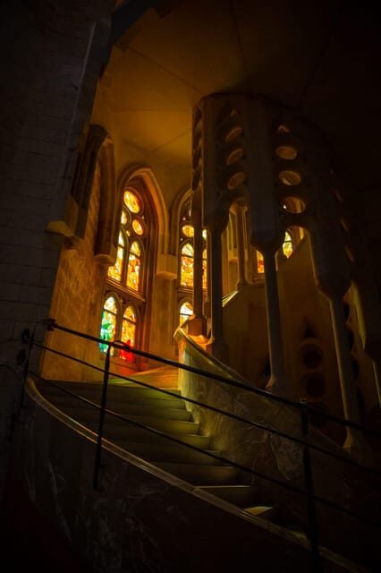 Barcelona: Sagrada Familia Tour Priority Access & Add-ons - Practical Details & Tips