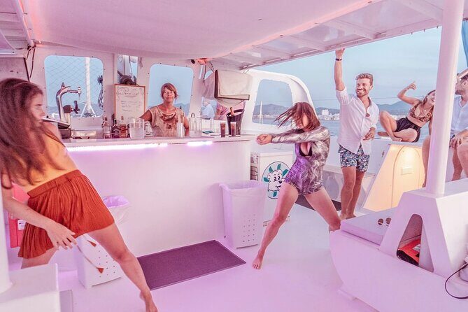 Barcelona Sailing Cruise and Party Passport Experience - FAQ