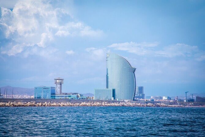 Barcelona Sailing Tour with Swimming, Snacks and Drinks - FAQ