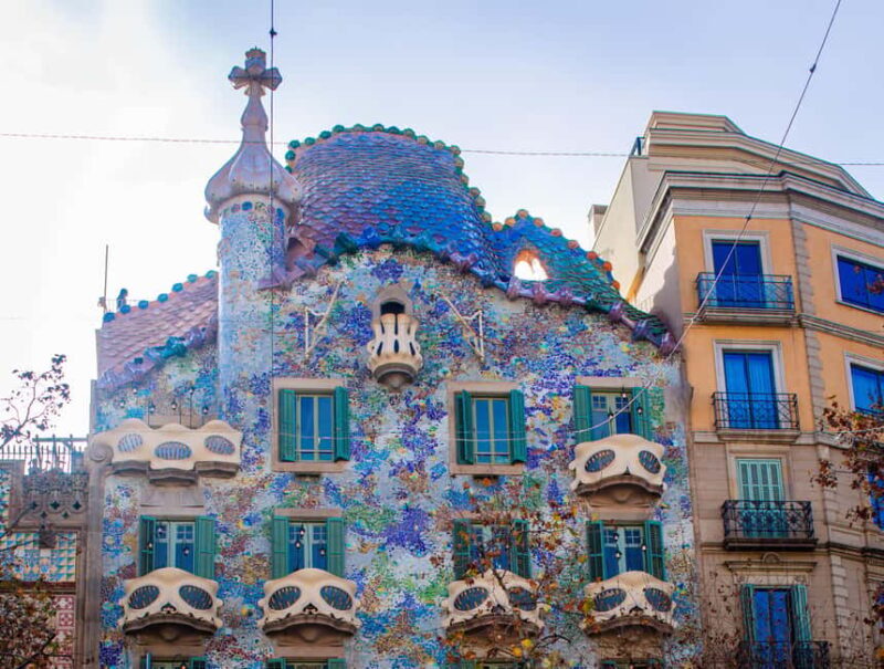 Barcelona Segway Tour: Gaudi Highlights - Who Should Consider This Tour?
