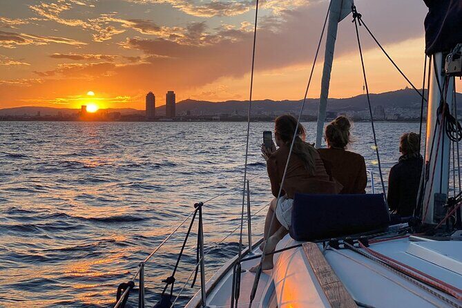 Barcelona Sunset Cruise with Open Bar of Cava and Snacks - Introduction: A Sparkling Evening on the Water