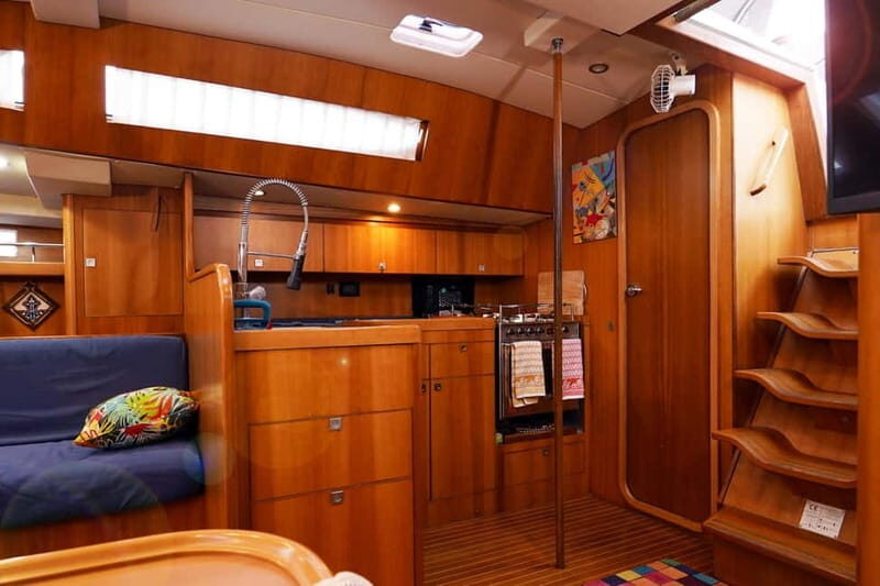 Barcelona: Sunset or Afternoon Yacht Cruise with Drinks - Who Will Love This Experience?  