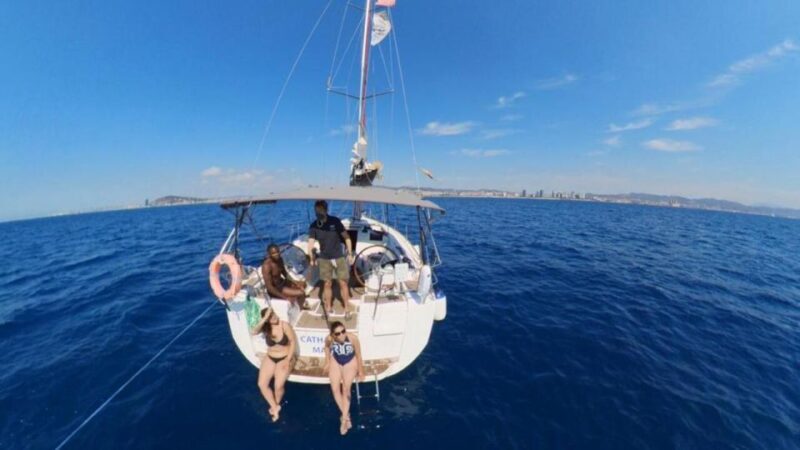 Barcelona: Sunset Sailing Experience with Snacks and Cava - FAQ