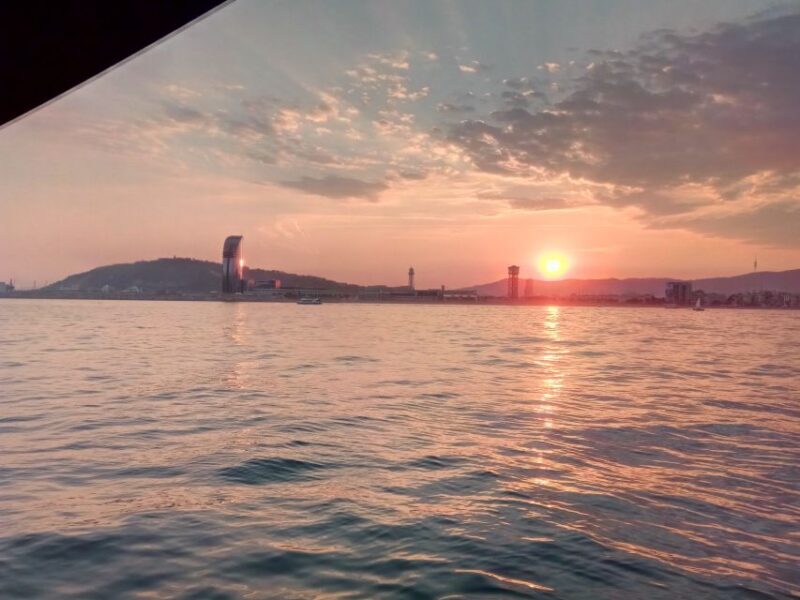 Barcelona: Sunset Sailing Tour with Open Bar & Snacks - Practical Details & Tips