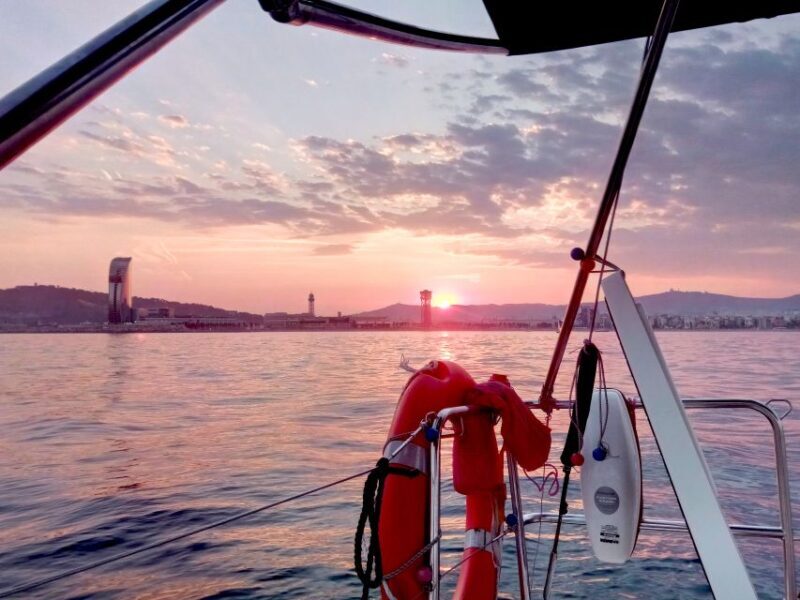 Barcelona: Sunset Sailing Tour with Open Bar & Snacks - FAQ
