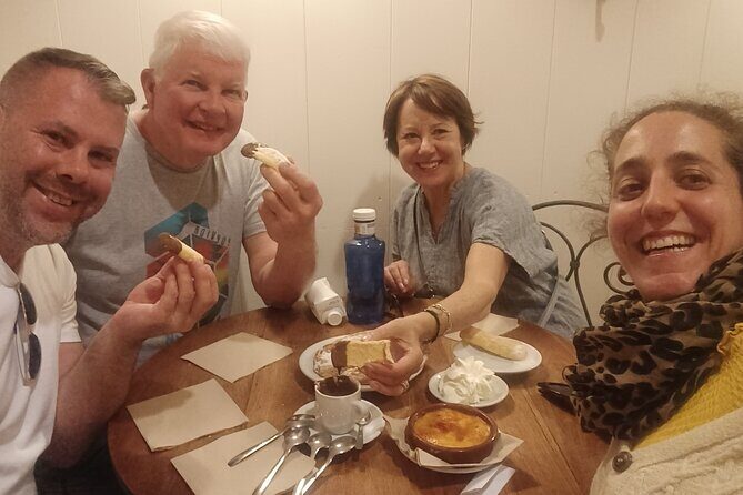 Barcelona tailored tapas & drinks tour with a native guide - Key Points