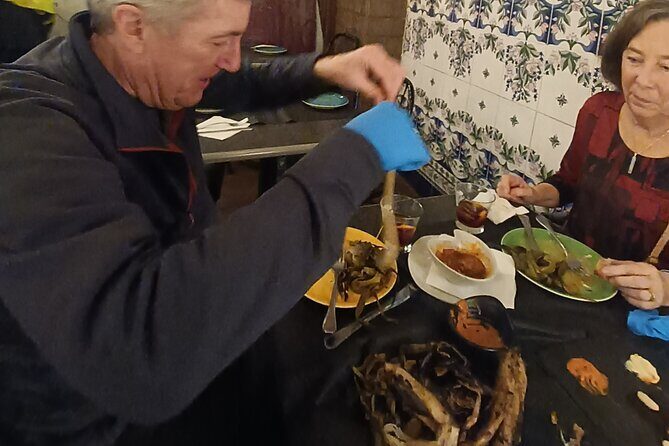 Barcelona tailored tapas & drinks tour with a native guide - The Sum Up