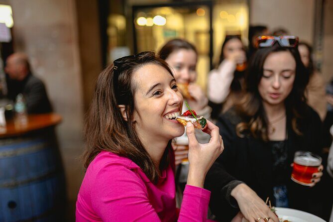 Barcelona Tapas Food Tour with Lunch or Dinner in El Born - Key Points