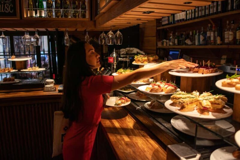 Barcelona Tapas Tour, Taverns, History & Local Culture - Key Points