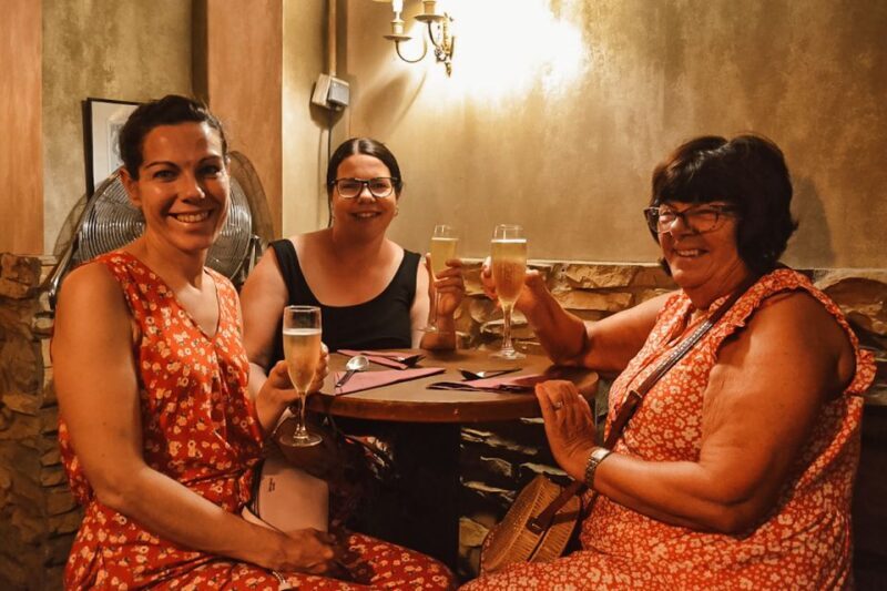 Barcelona: Tapas Walking Tour with Food, Wine, and History - Key Points