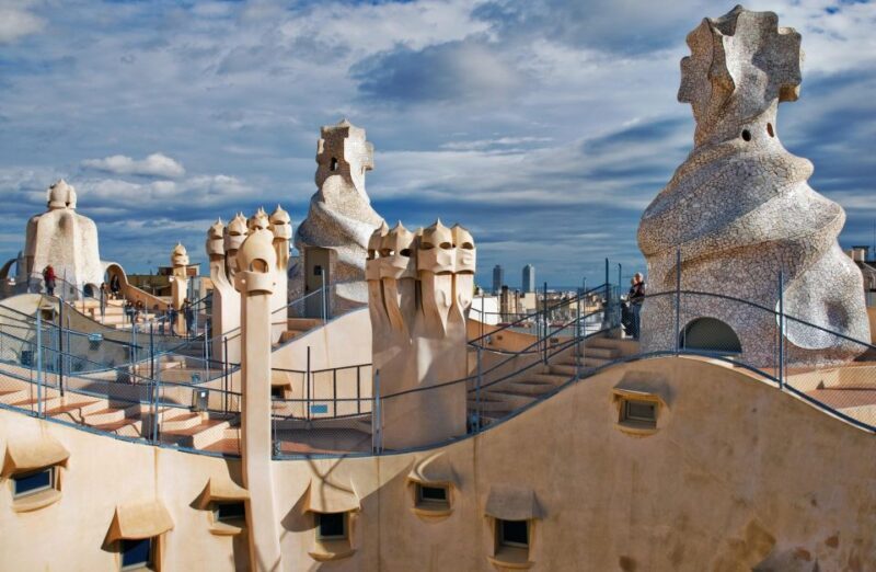 Barcelona: The Genuis of Gaudi & Modernist Architects Tour - Exploring the Genius of Gaudí & Modernist Architects in Barcelona