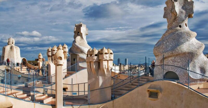 Barcelona: The Genuis of Gaudi & Modernist Architects Tour - Key Points