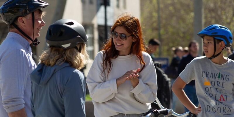 Barcelona: Top-Rated Bike or E-Bike Tour with Local Guide - Parks, Monuments, and Local Secrets