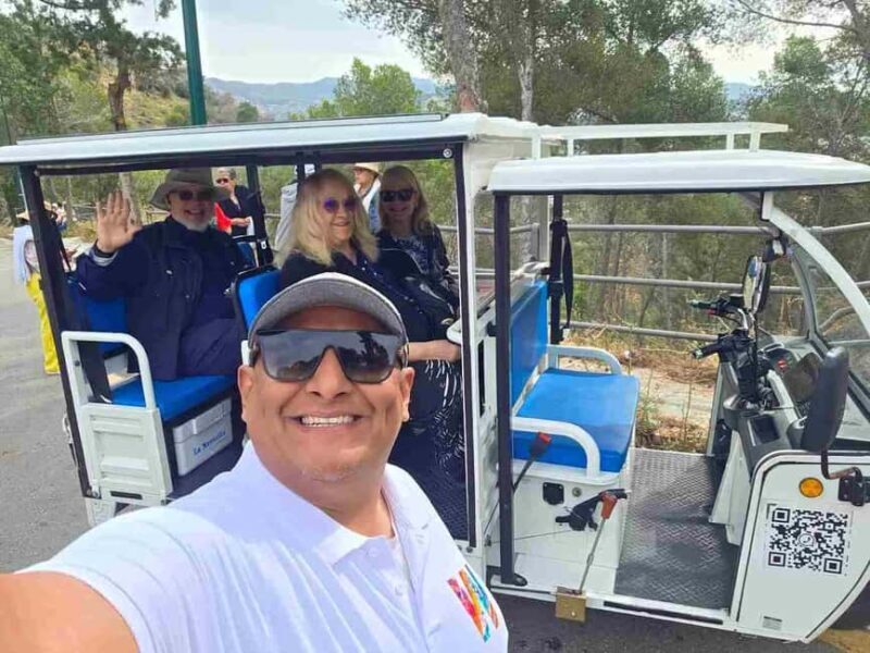 Barcelona: Tour by electric tuk tuk - The Experience from a Traveler’s Perspective